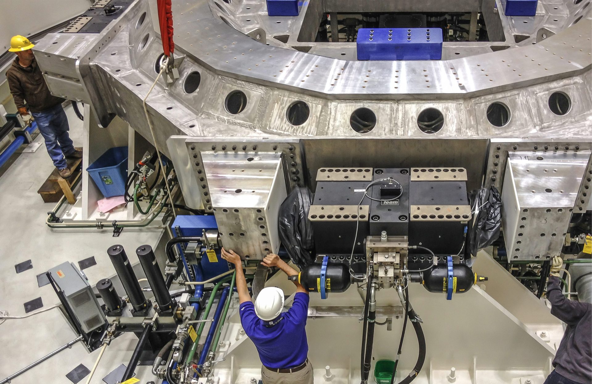 Aerospace & Aircraft Vibration Testing | Data Physics